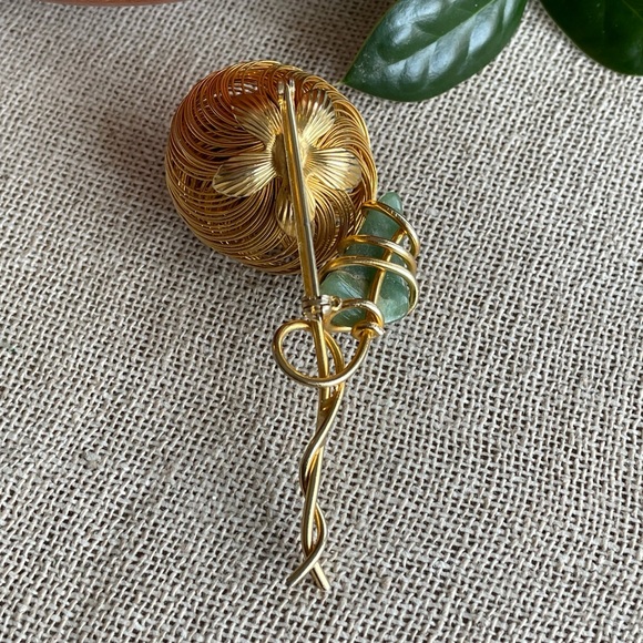 Jewelry | Gold Plated Wire Wrapped Stone Flower Brooch | Poshmark